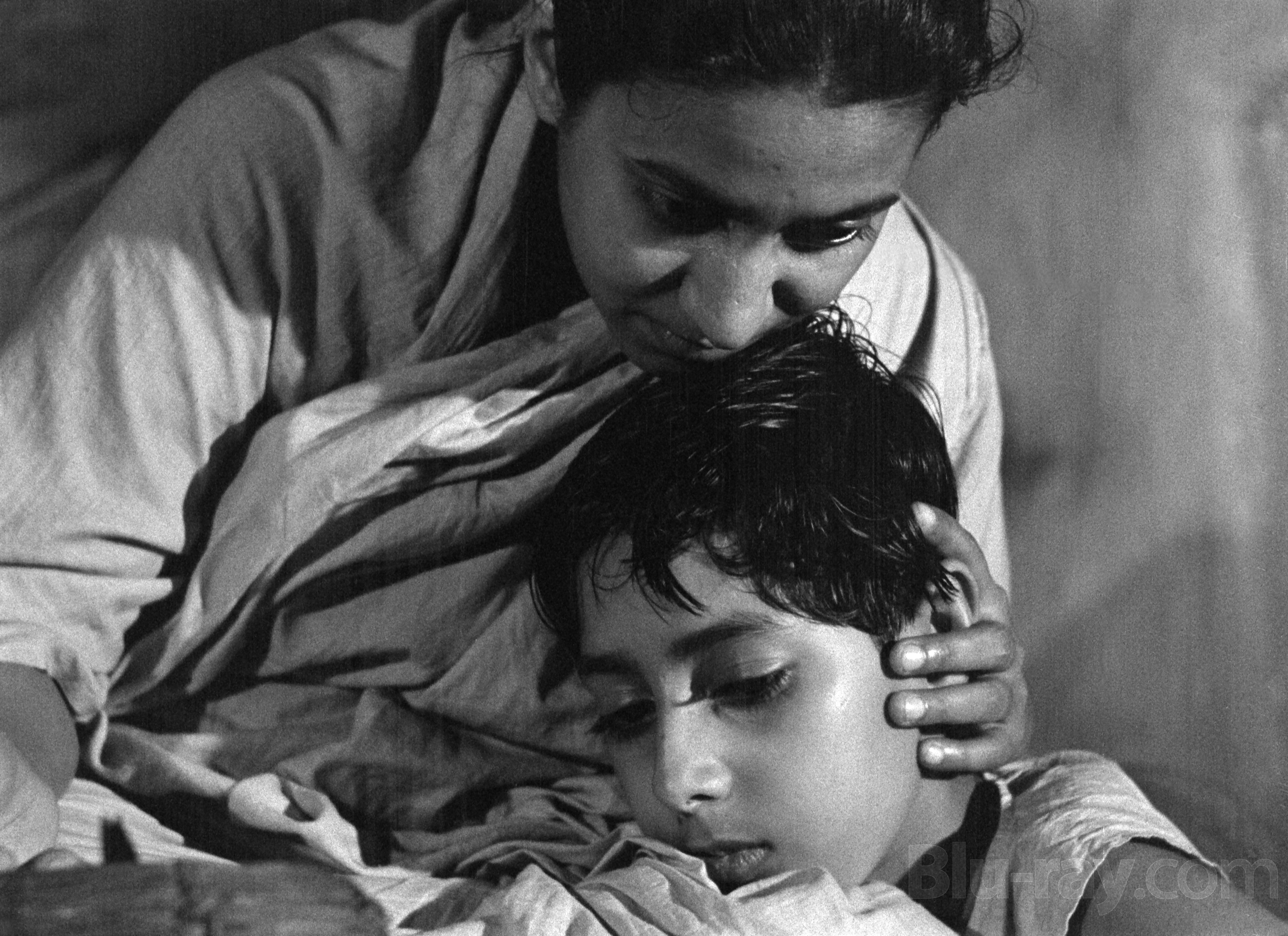 The Apu Trilogy: 2015 Restoration - Official Janus Films U.S. Trailer